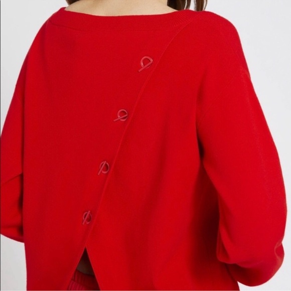 Alice + Olivia | Sweaters | Alice Olivia Ruela Split Back Sweater Red ...